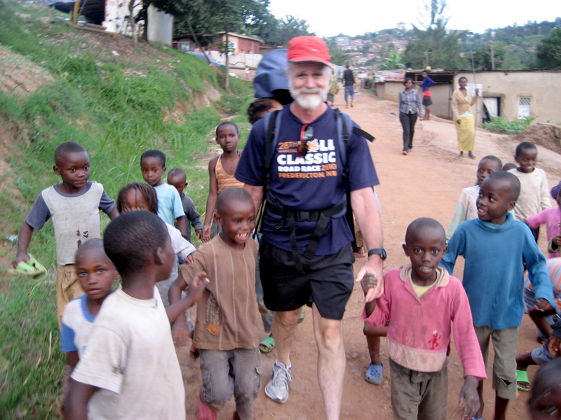 Nicole und Patricia in Ruanda | Endlich mal wieder beim Hash